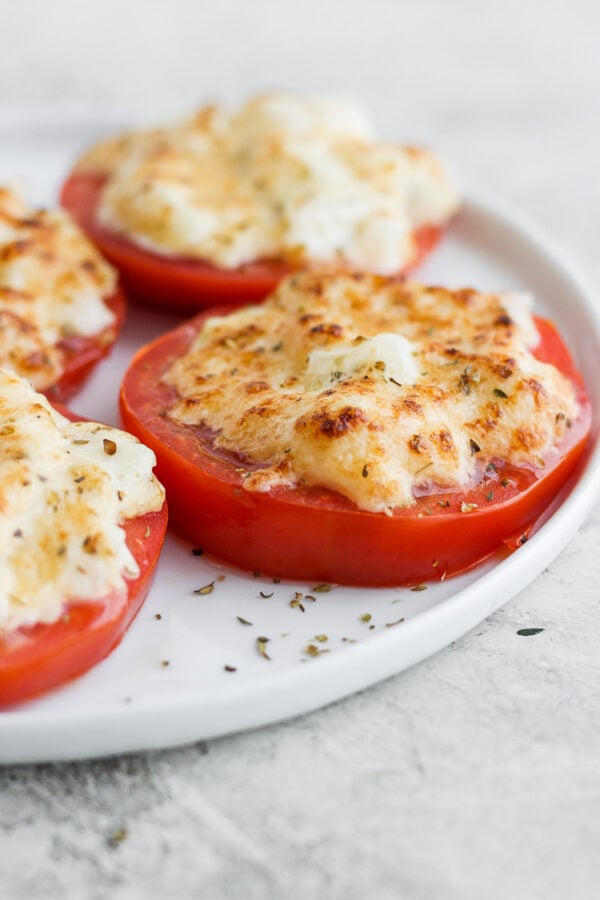 Parmesan Mayo Broiled Tomatoes - The Wooden Skillet