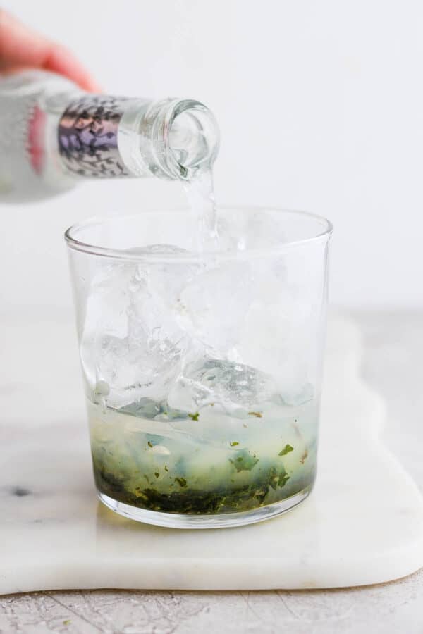 Mojito Recipe (how to make a mojito) - The Wooden Skillet